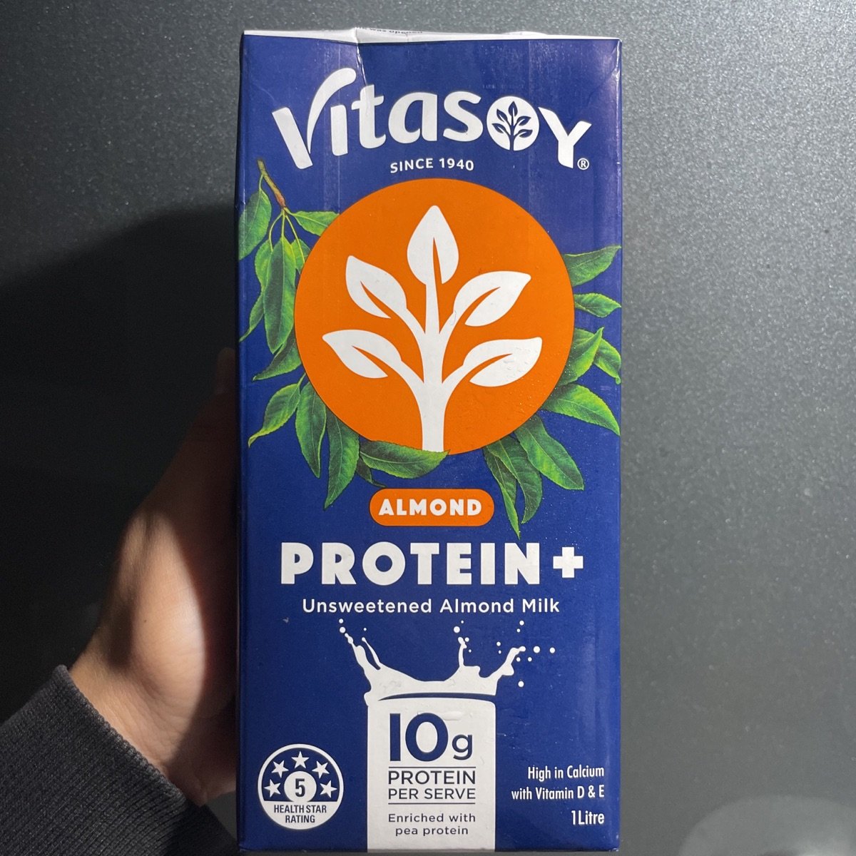 Unsweetened almond milk with protein from Vitasoy - Vegan Product ...
