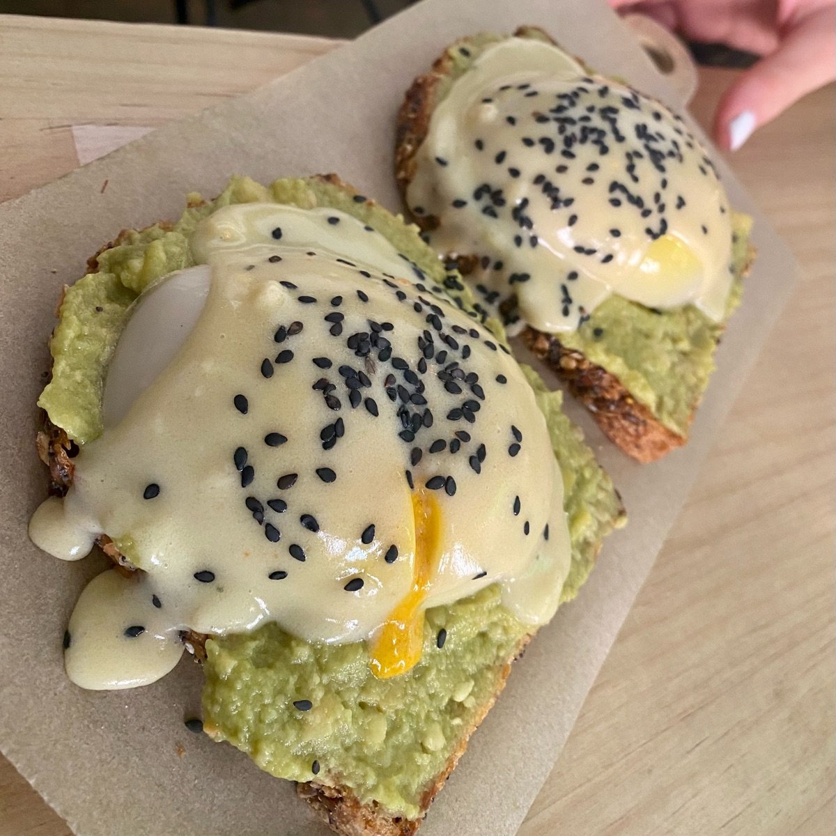 Huevos Venedict at Frutas Prohibidas, Madrid - Vegan Dish Reviews ...