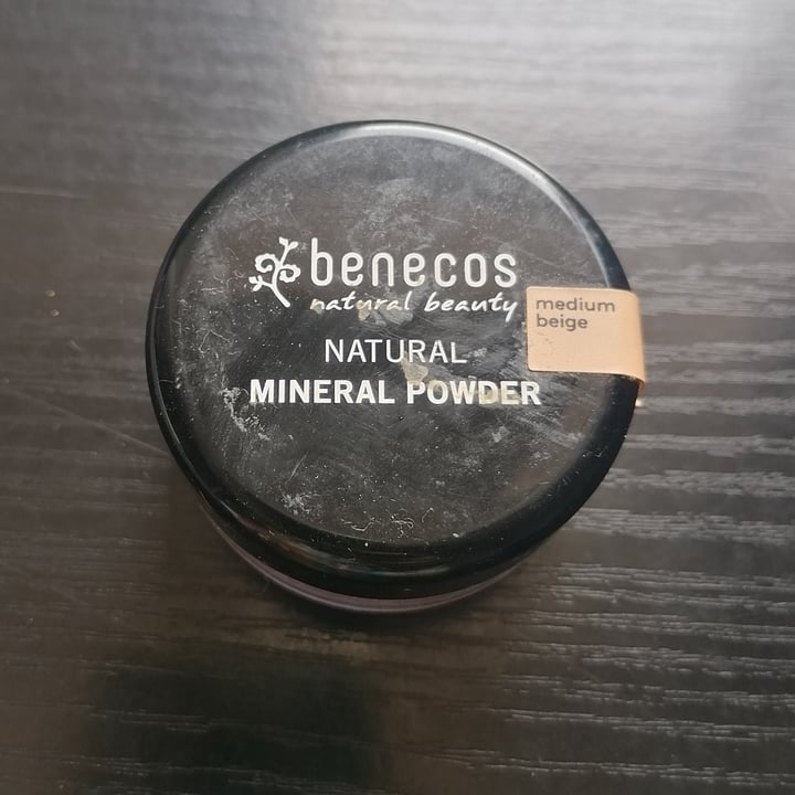 Benecos Mineral powder Review | abillion