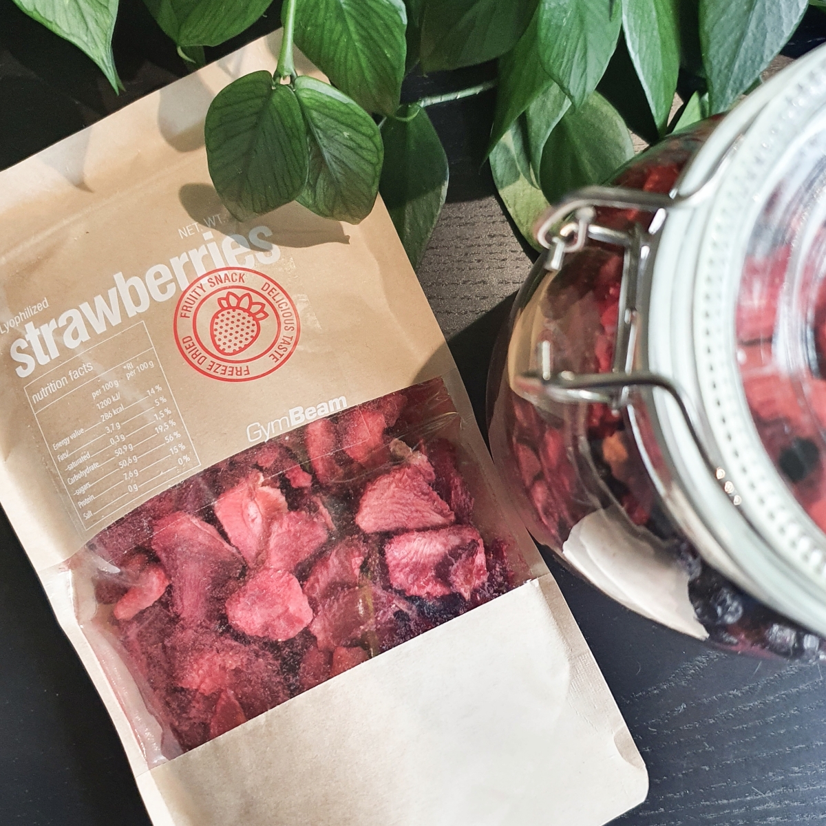 Lyophilized strawberries from GymBeam - Vegan Product Reviews & Ratings ...