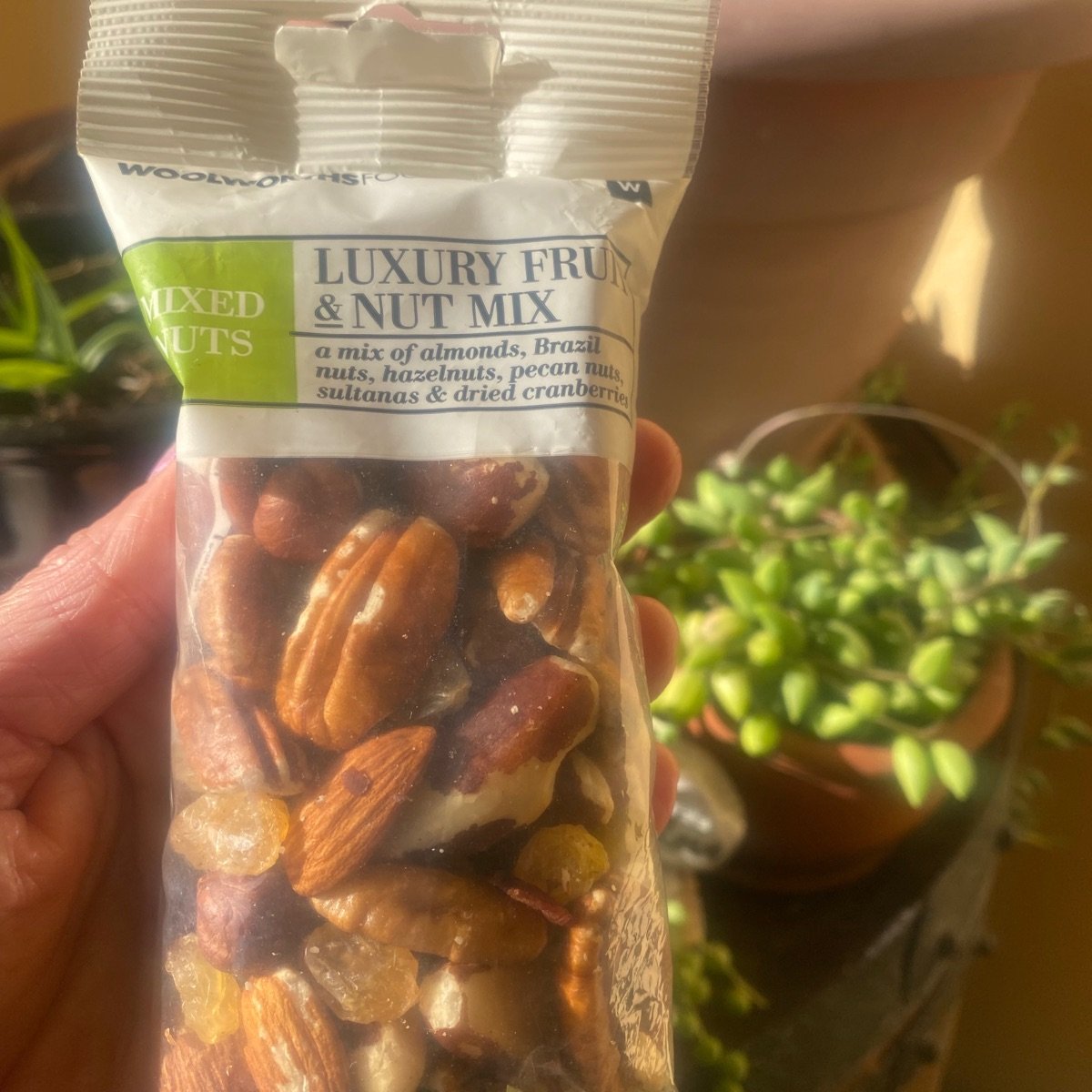 Luxury nuts from Woolworths Food - Vegan Product Reviews & Ratings ...