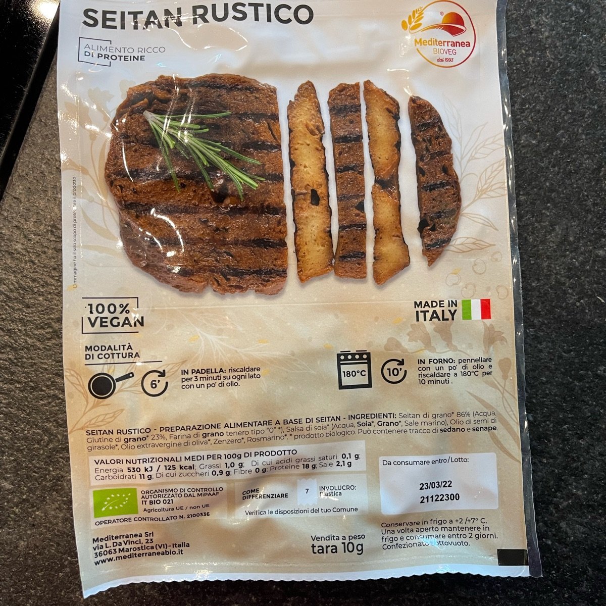 Seitan rustico from Mediterranea BioVeg - Vegan Product Reviews ...