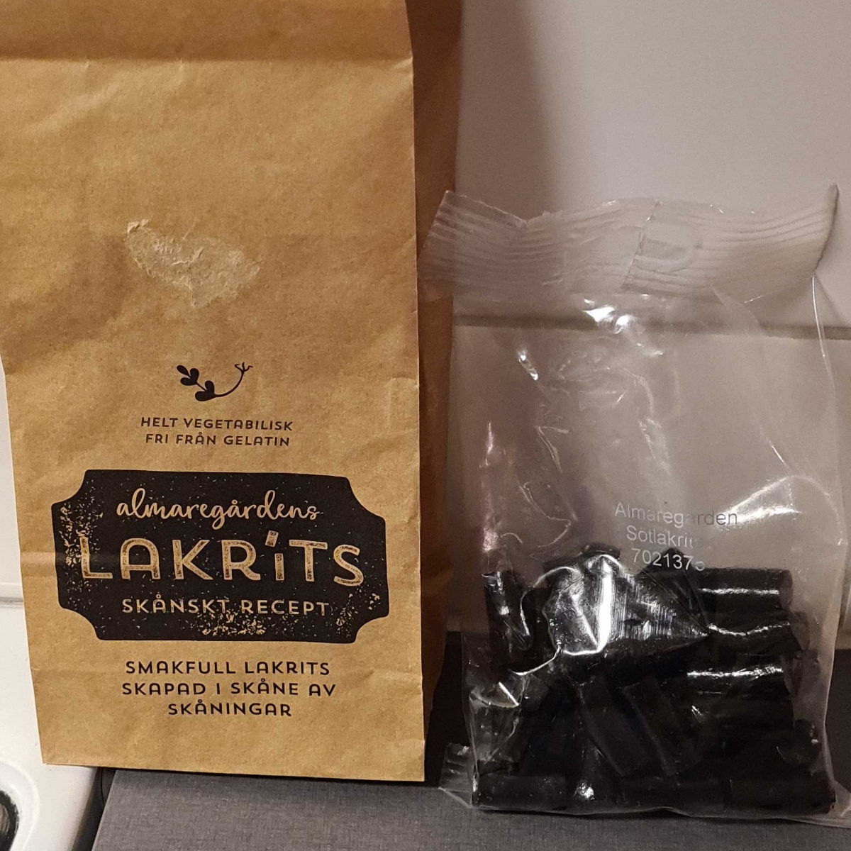 Lakrits from Almaregårdens lakrits - Vegan Product Reviews & Ratings ...