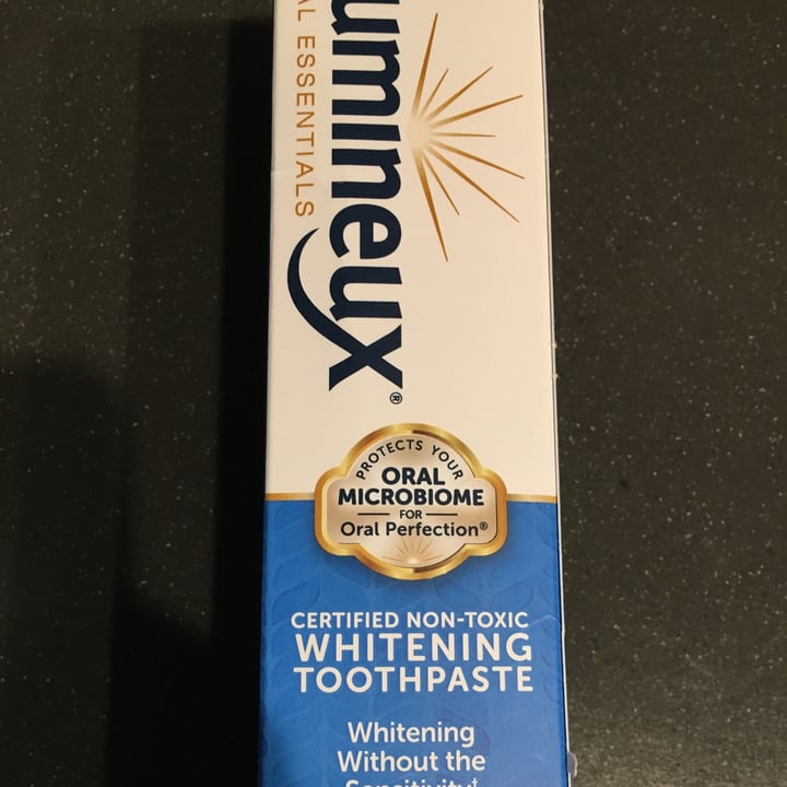 Lumineux Oral Essentials Whitening Toothpaste Review | abillion