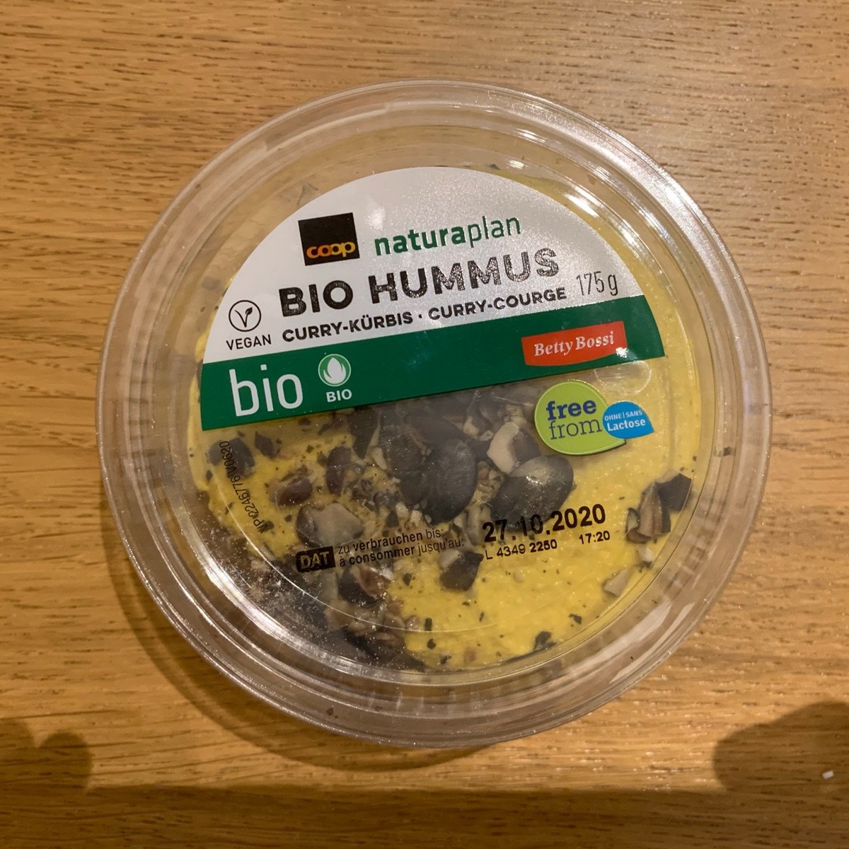 Bio Hummus Curry from Coop - Vegan Product Reviews & Ratings | abillion