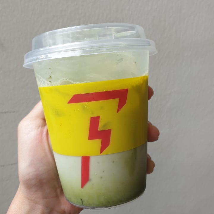 Flash Coffee Queenstown, Singapore Matcha latte Review | abillion