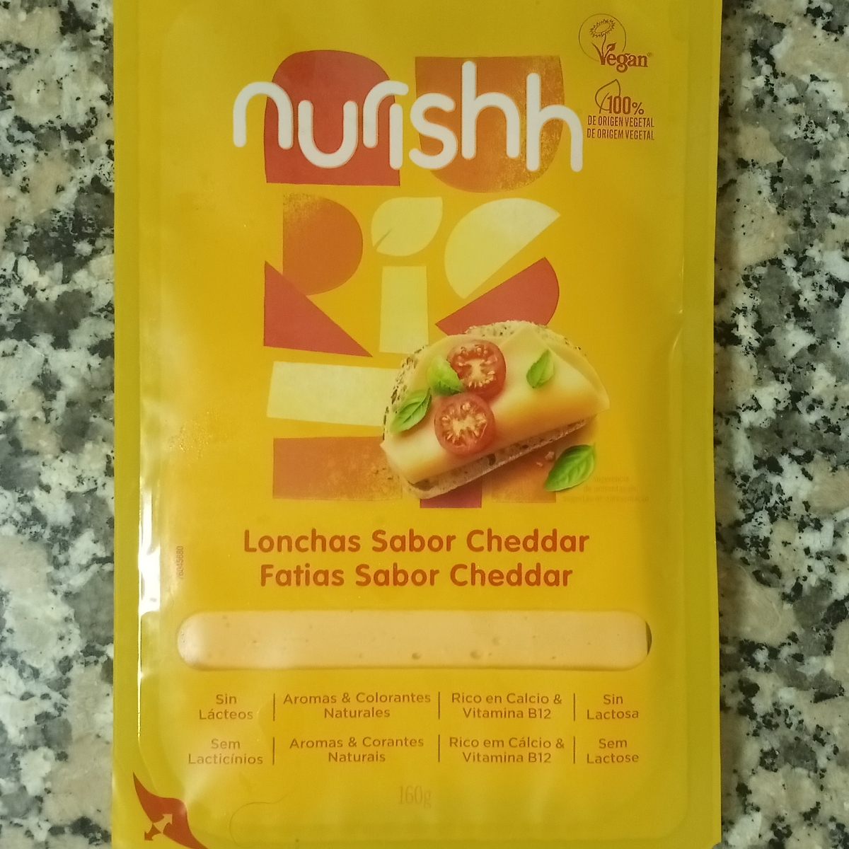 Lonchas Sabor Cheddar from Nurishh - Vegan Product Reviews & Ratings ...