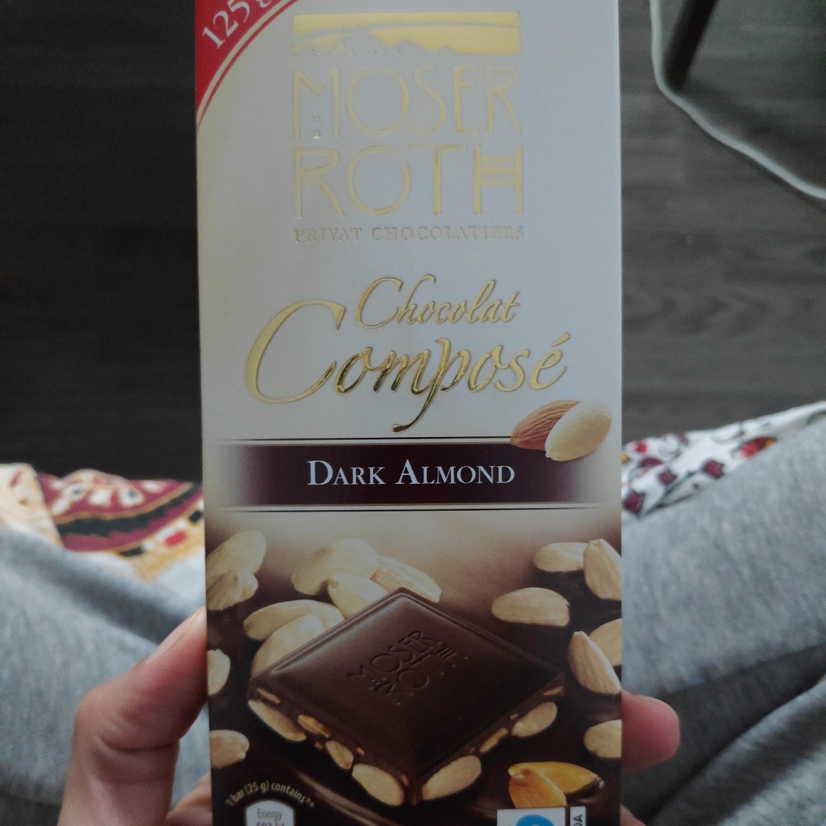 Chocolat composé Dark Almond from Moser Roth - Vegan Product Reviews ...