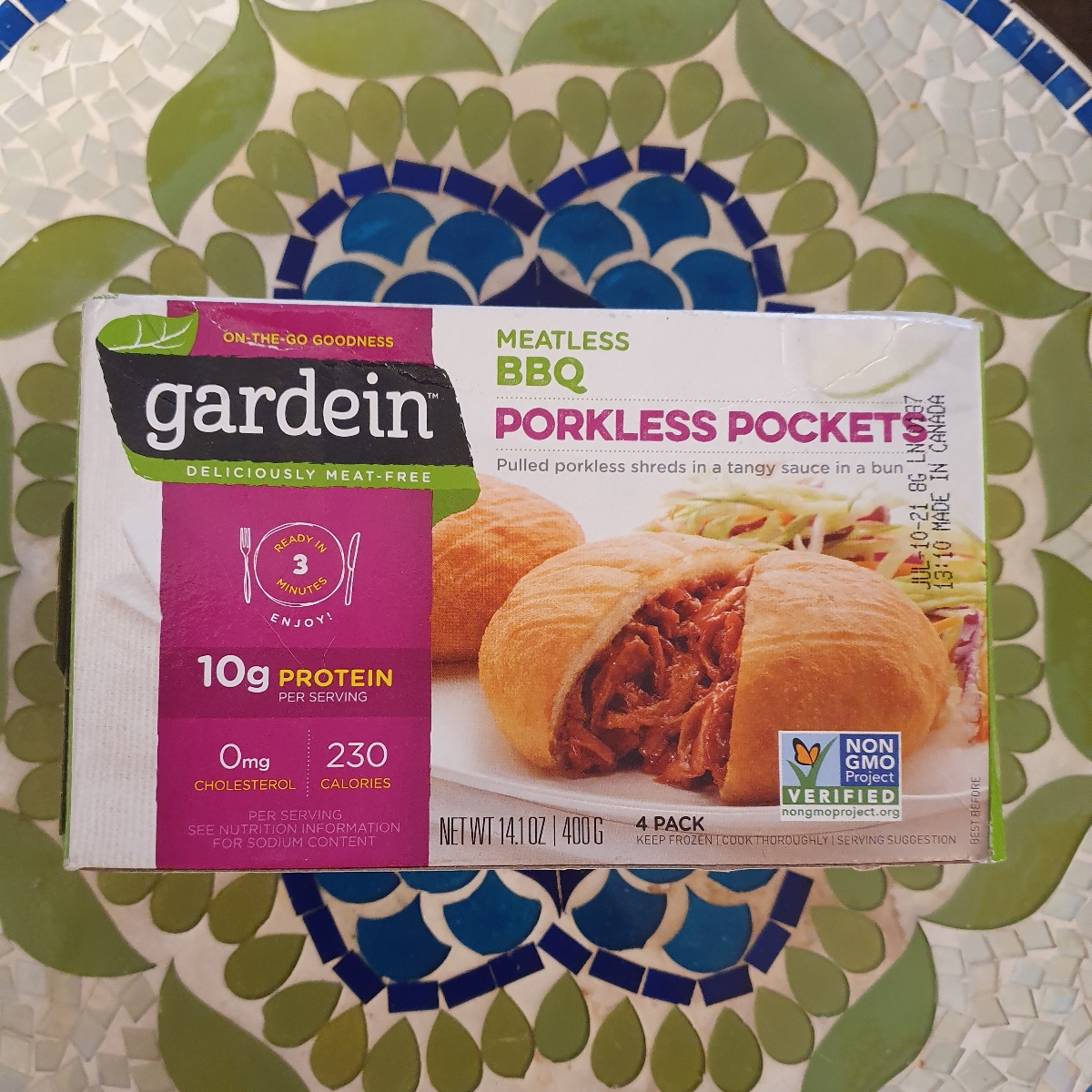 BBQ Porkless Pocket Meal from Gardein - Vegan Product Reviews & Ratings ...