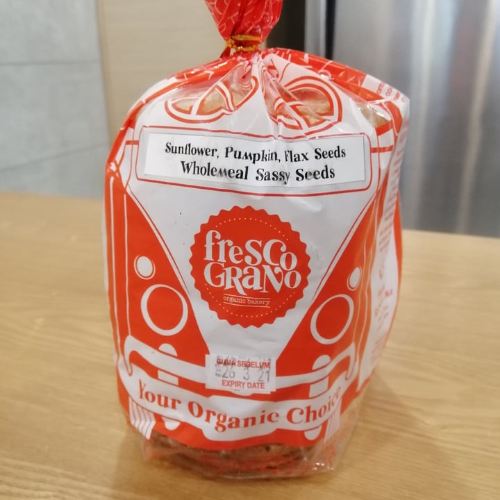 Fresco Grano Wholemeal Sassy Seeds Bread Review | abillion