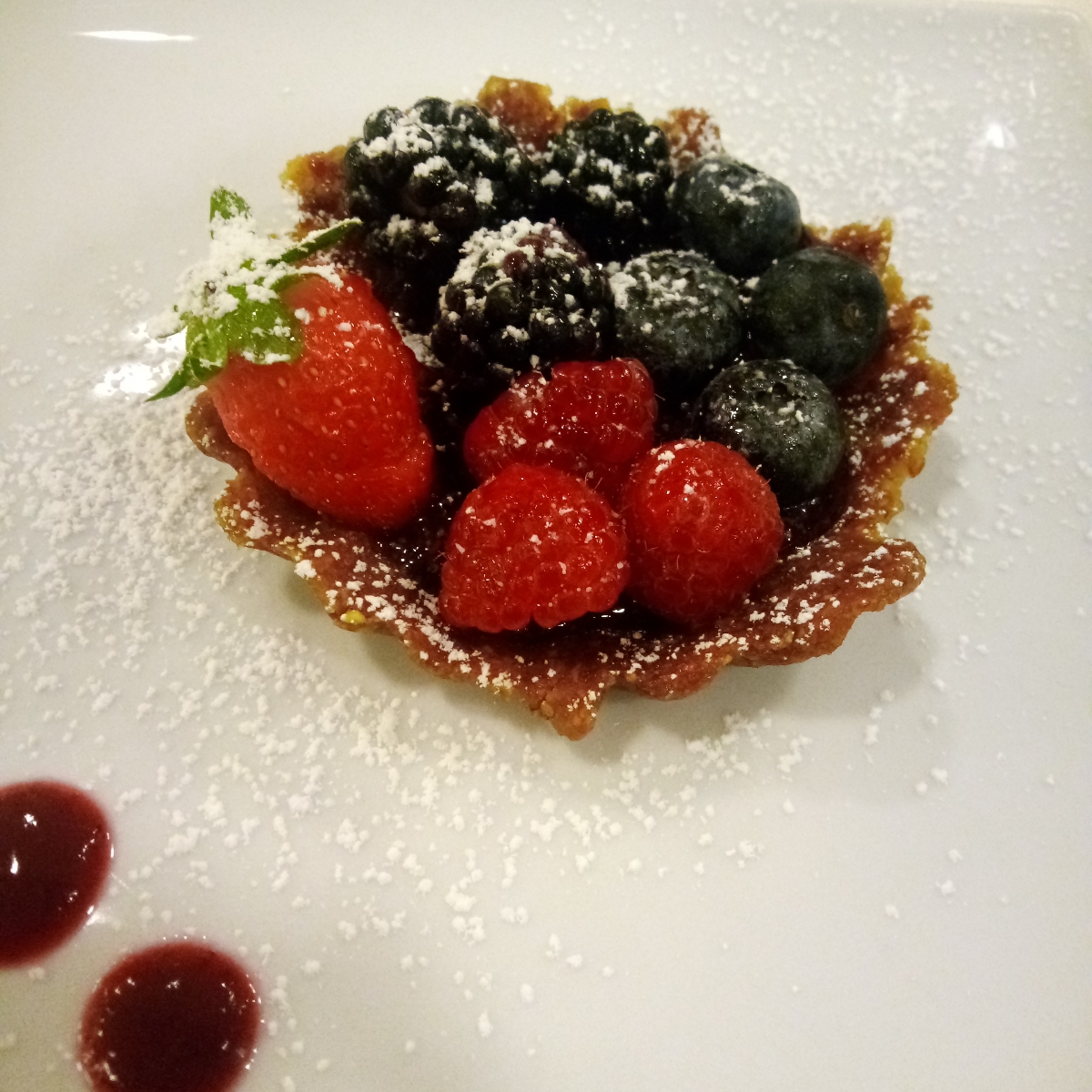 dolce crudista ai frutti di bosco at Da Franco, Bergamo - Vegan Dish ...