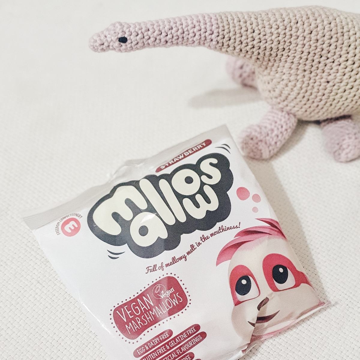 Strawberry Mallows from Freedom Confectionery - Vegan Product Reviews ...