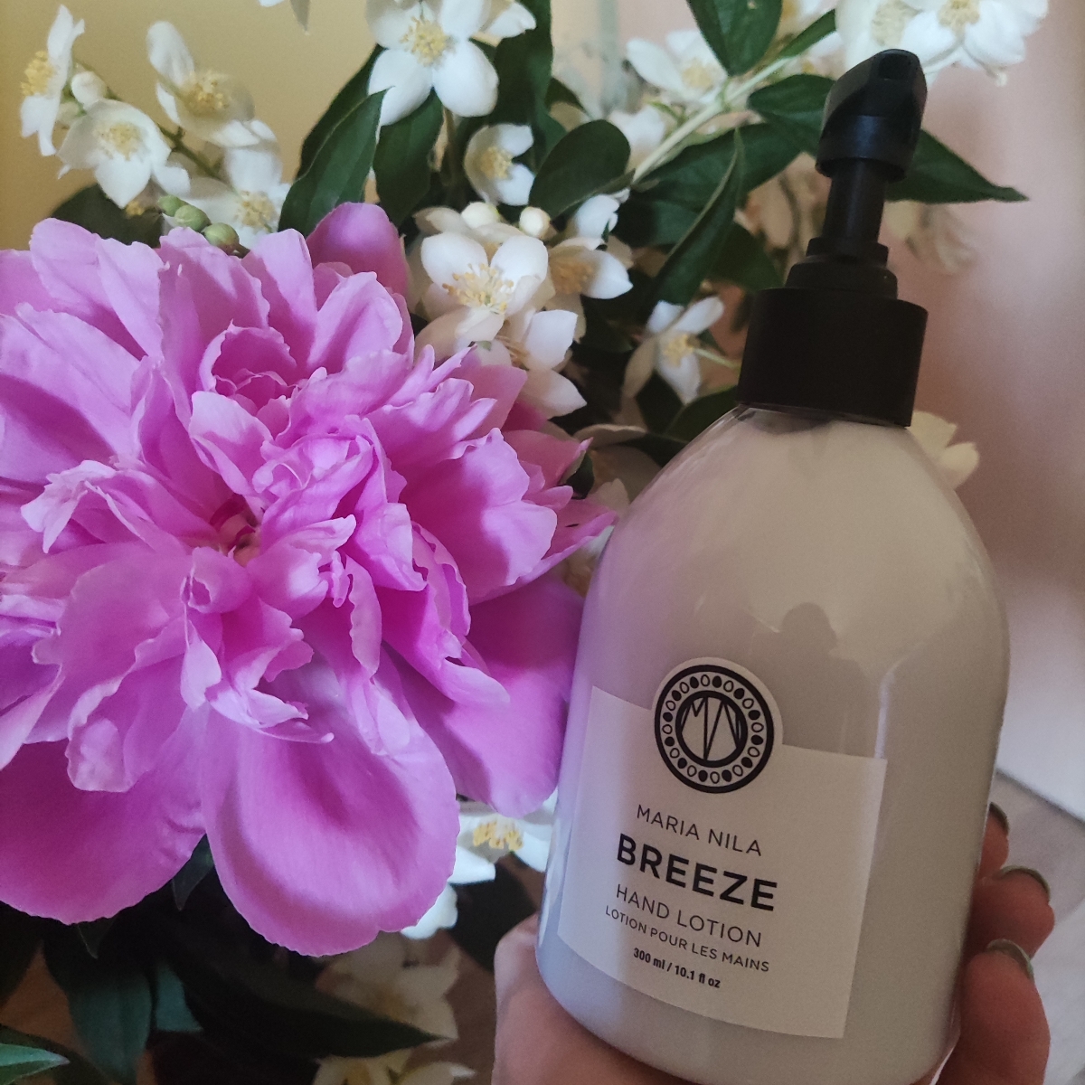 Breeze hands lotion from Maria Nila - Vegan Product Reviews & Ratings ...