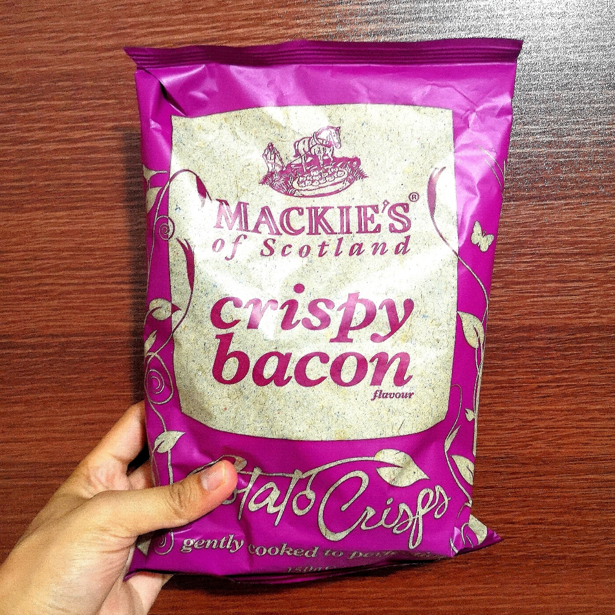 Mackie's of Scotland Crispy Bacon (Potato Crisps) Reviews | abillion