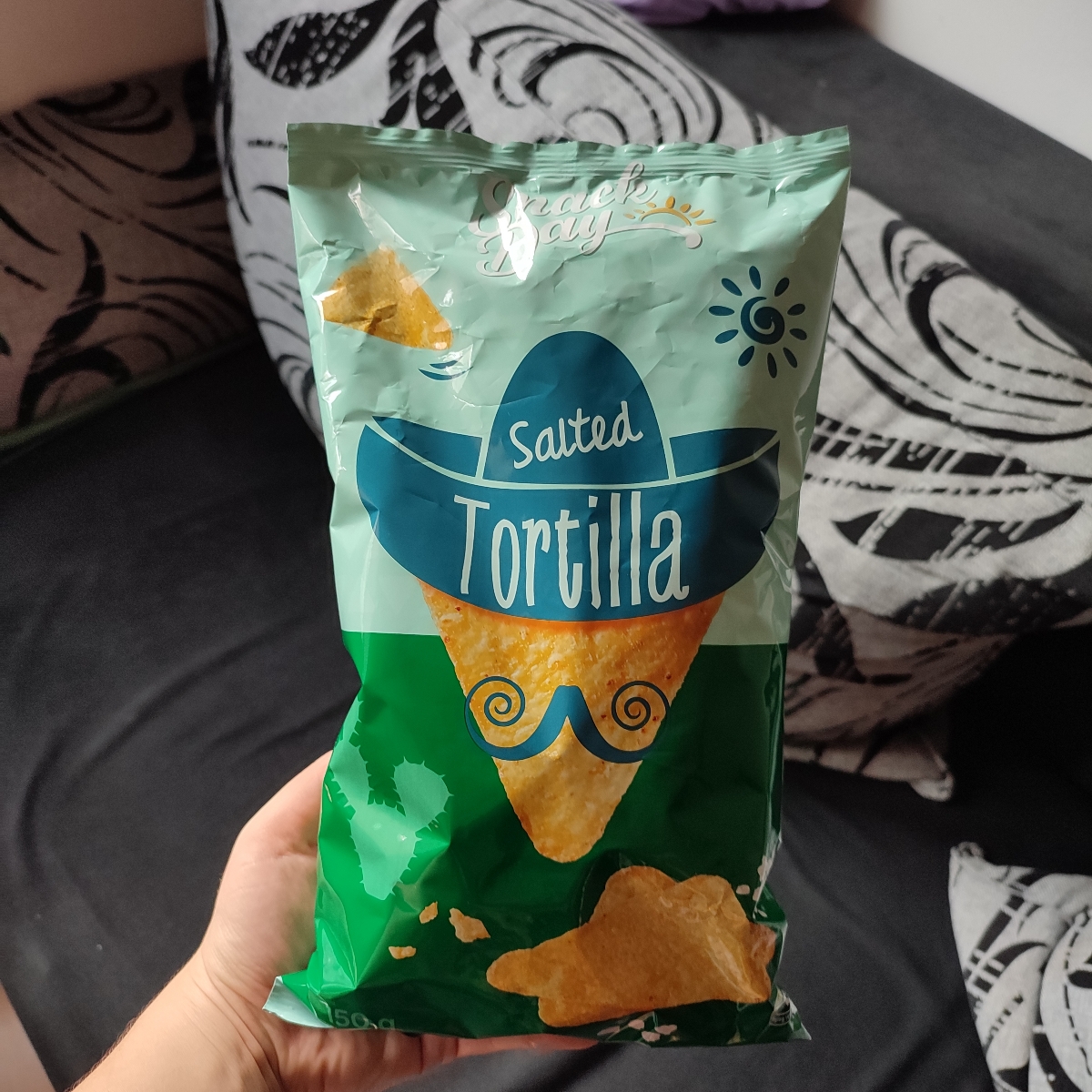 Salted tortilla from Snack Day - Vegan Product Reviews & Ratings | abillion