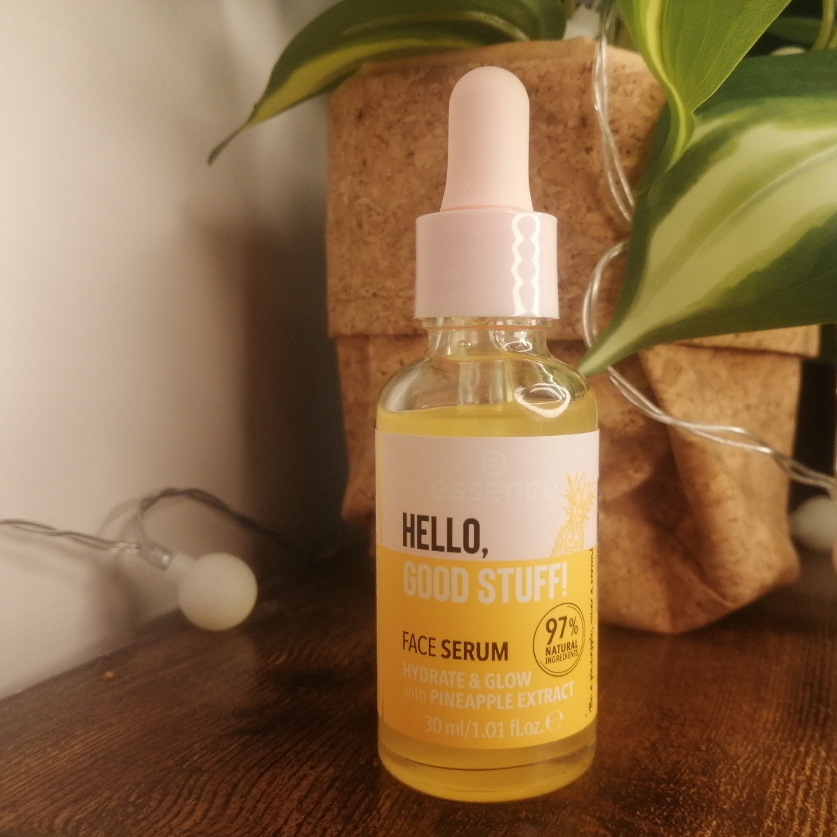 Hello Good Stuff Face Serum Pineapple Extract from Essence - Vegan ...