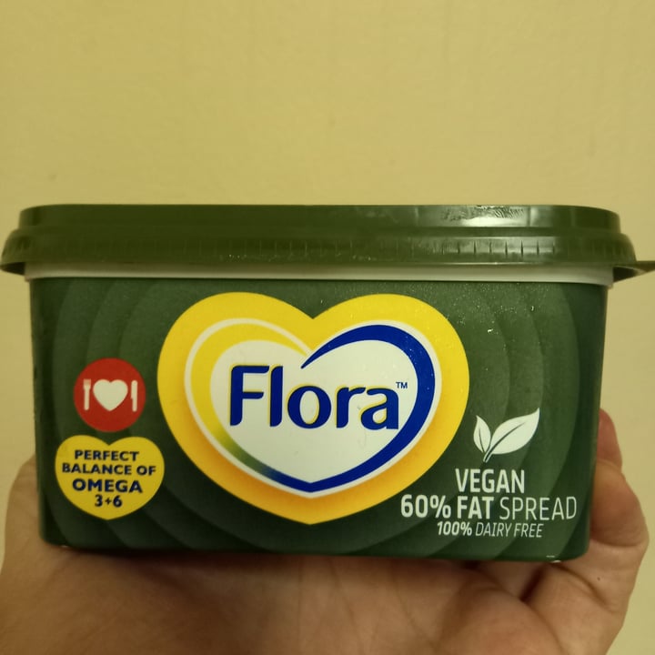 Flora 60% fat spread Review | abillion