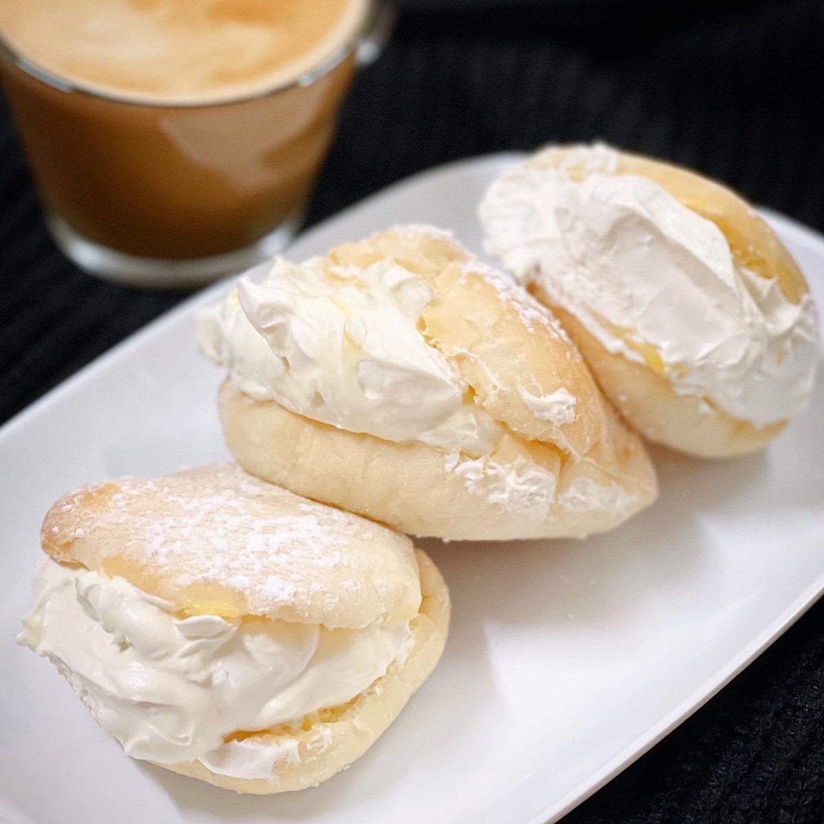 Durian Cream Donut from Brod and Paj - Vegan Product Reviews & Ratings ...