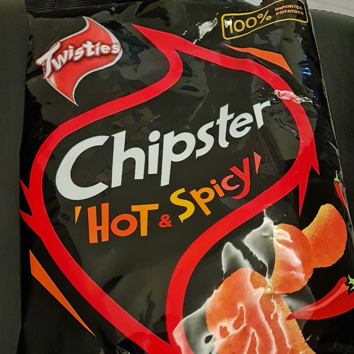Twisties Chipster (Hot & Spicy) Review | abillion