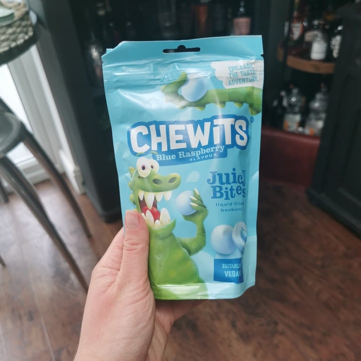 Chewits Blue Raspberry Juicy Bonbon bites Review | abillion