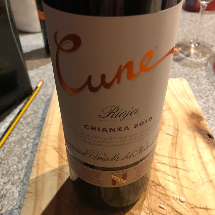 Cune Vino Tinto Crianza 2018 Review | abillion