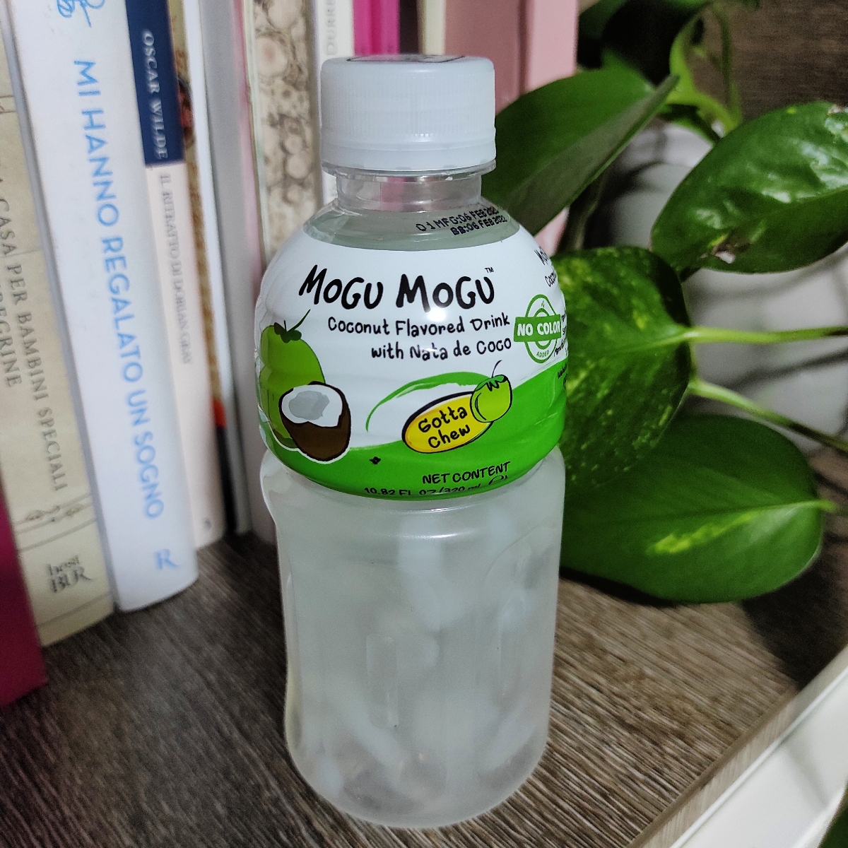 Coconut Flavored Drink With Nata De Coco from Mogu mogu - Vegan Product ...