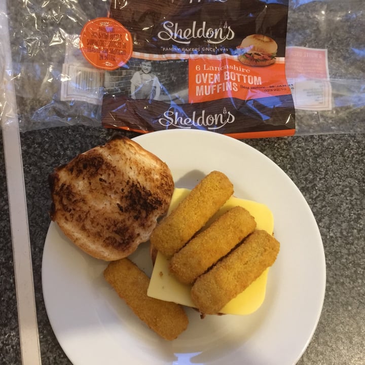 Sheldon’s Lancashire oven bottom muffins Review | abillion