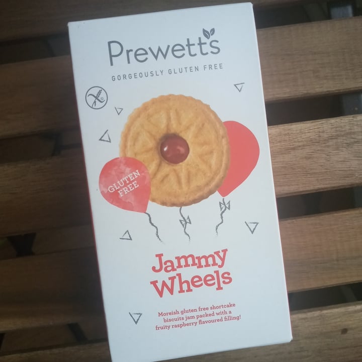 Prewetts Biscuits Jammy Wheels Review | abillion