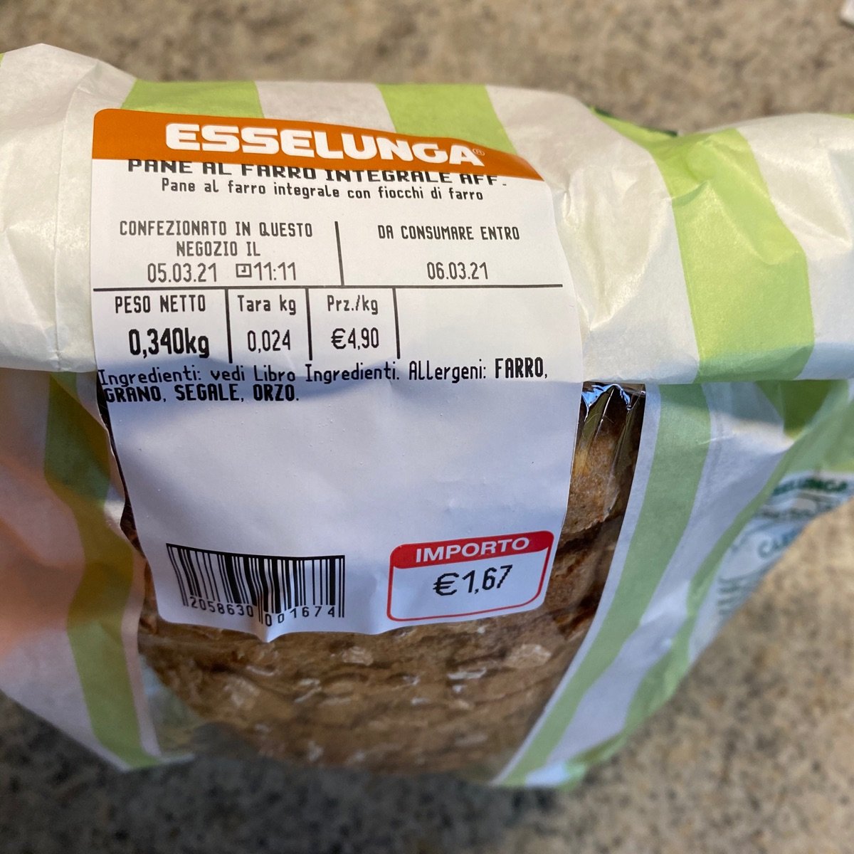 Pane al farro integrale from Esselunga - Vegan Product Reviews ...