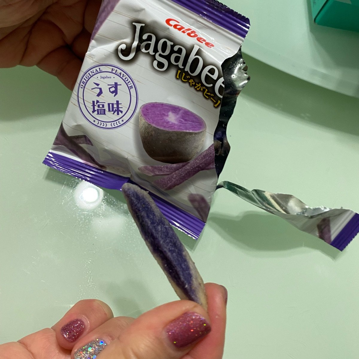 Jagabee Potato Sticks - Purple Potato from Calbee - Vegan Product Reviews & Ratings | abillion