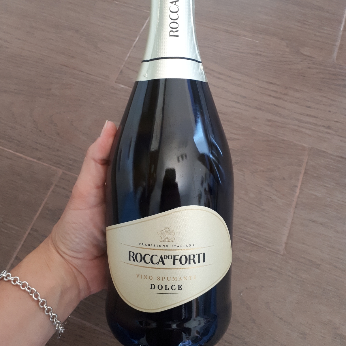 Vino spumante dolce from Rocca dei forti - Vegan Product Reviews ...