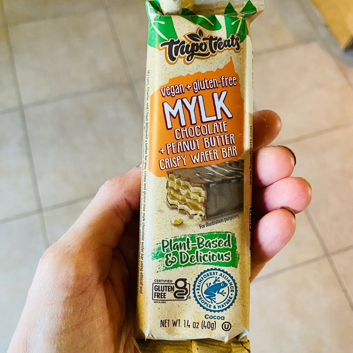 Trupo Treats Mylk Chocolate + Peanut Butter Crispy Wafer Bar Reviews ...