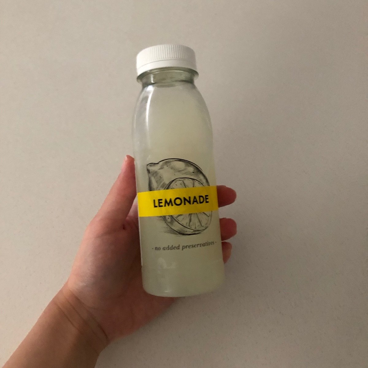 Lemonade from Woolworths Food - Vegan Product Reviews & Ratings | abillion