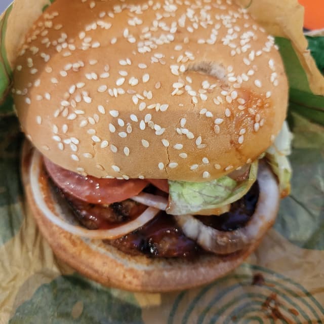 Plant Based Whopper at Burger King, Quezon City - Vegan Dish Reviews ...