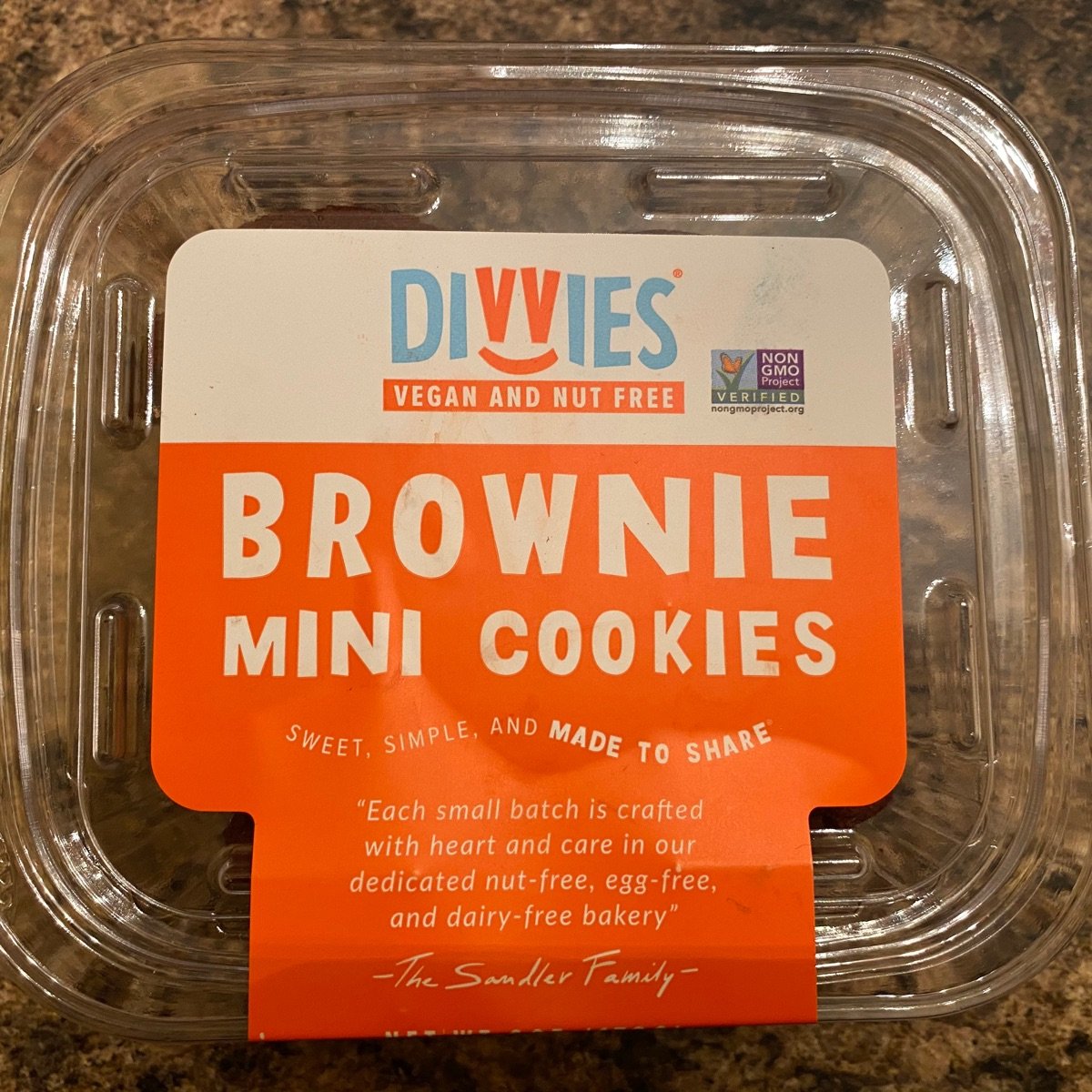 Brownie Mini Cookies from Divvies - Vegan Product Reviews & Ratings ...