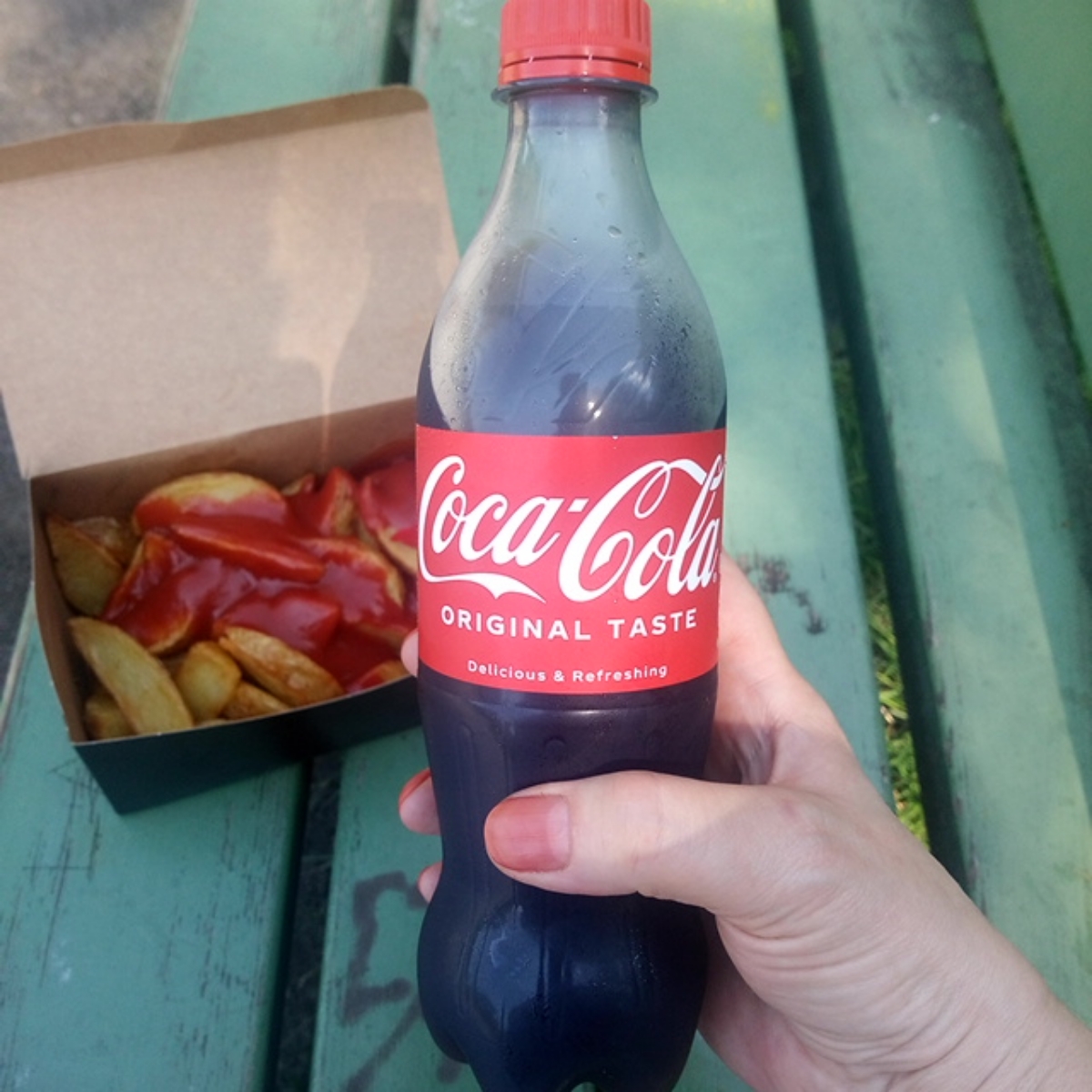 Coca Cola Original Taste from Coca-Cola - Vegan Product Reviews ...
