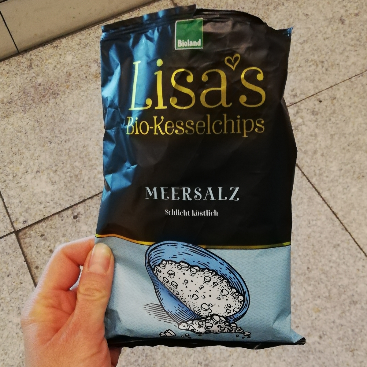 Lisa's Bio Kesselchips Meersalz from Bioland - Vegan Product Reviews ...