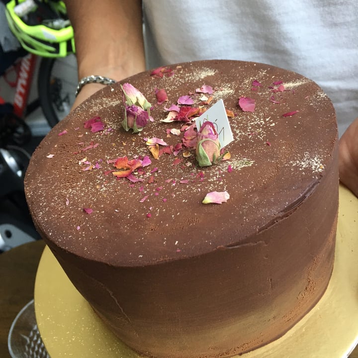 Róa Midnight™ Grand Chocolate Cake Review | abillion