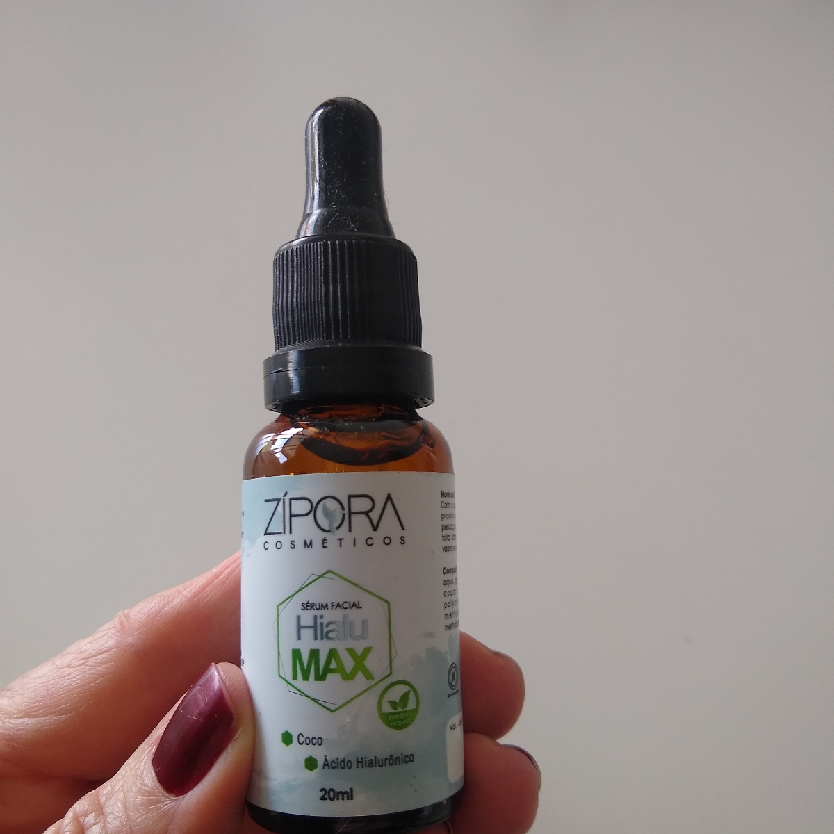 Sérun Facial Hialu Max from Zipora cosméticos - Vegan Product Reviews ...