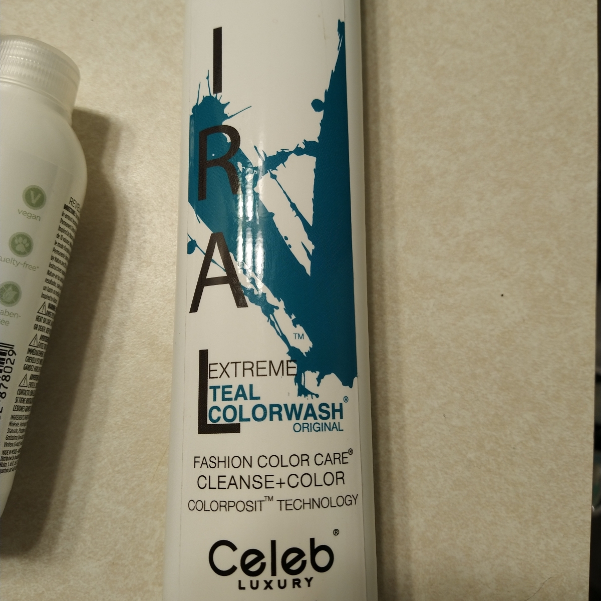 Viral Extreme Teal ColorWash from Celeb Luxury - Vegan Product Reviews ...