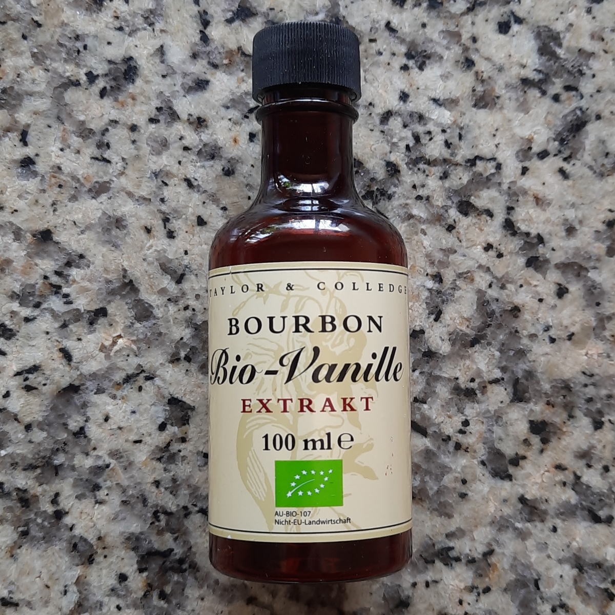 Vanilla Extract from Taylor & Colledge - Vegan Product Reviews ...