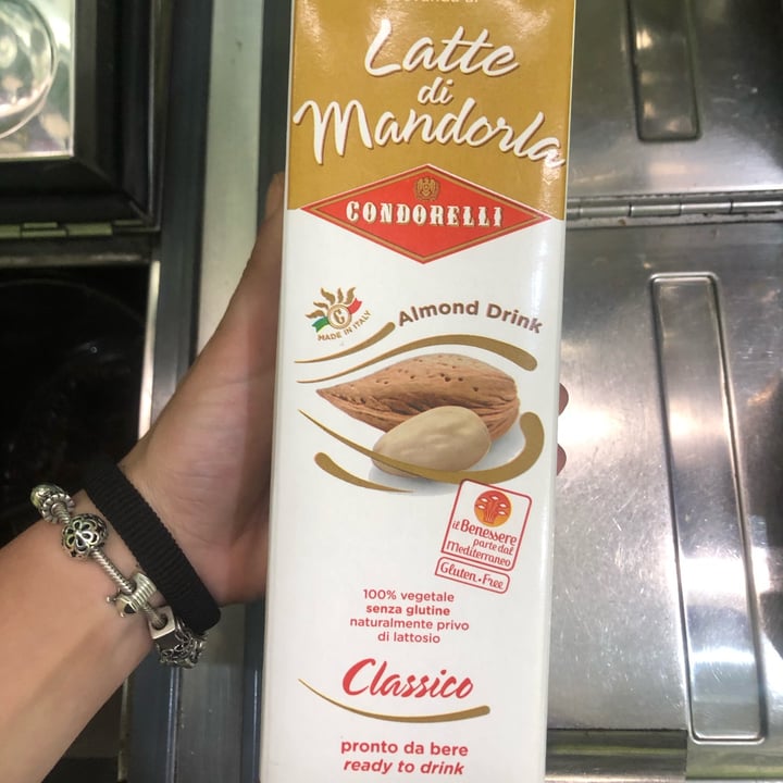 Condorelli Latte di mandorla Review | abillion
