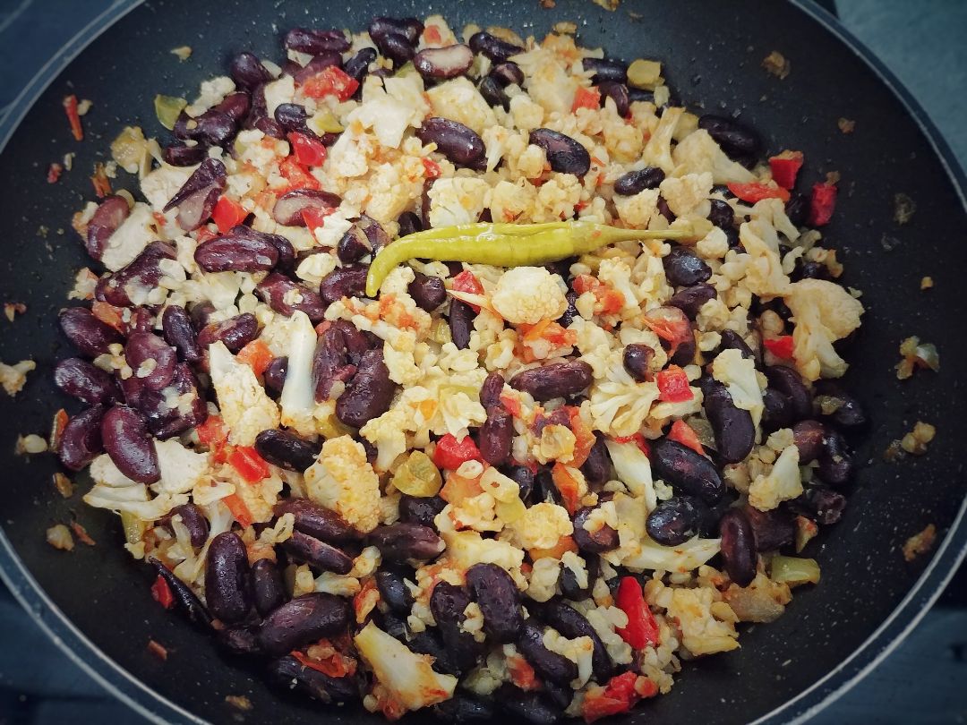 Salteado De Alubias Rojas Y Verduras from Alubias - Vegan Product ...