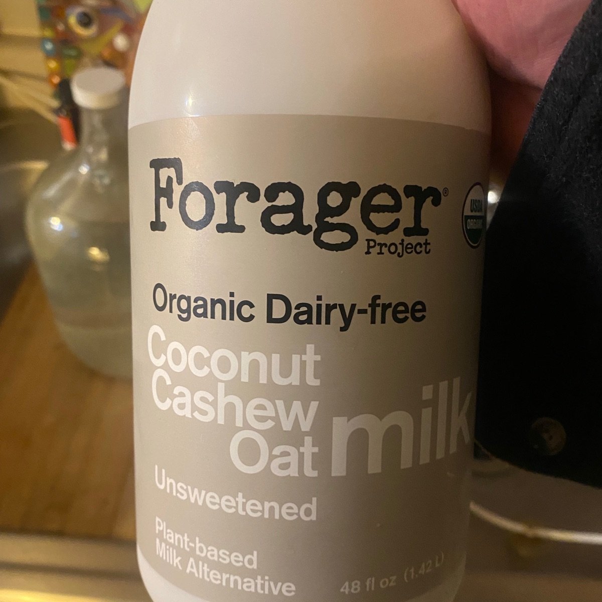 Organic Dairy-free Coconut Cashew Oatmilk Unsweetened from Forager ...