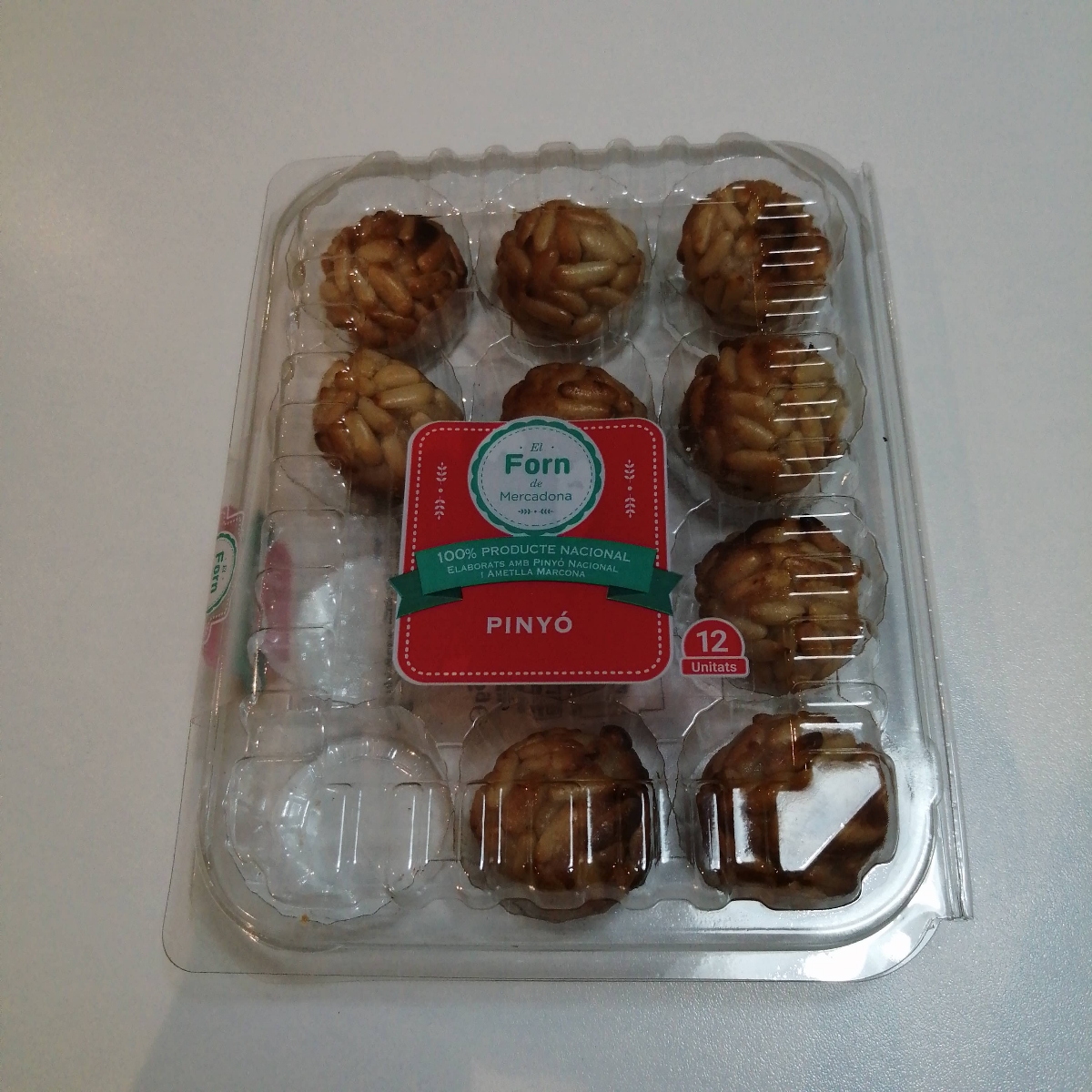 Panellets de pinyons from Hacendado - Vegan Product Reviews & Ratings ...