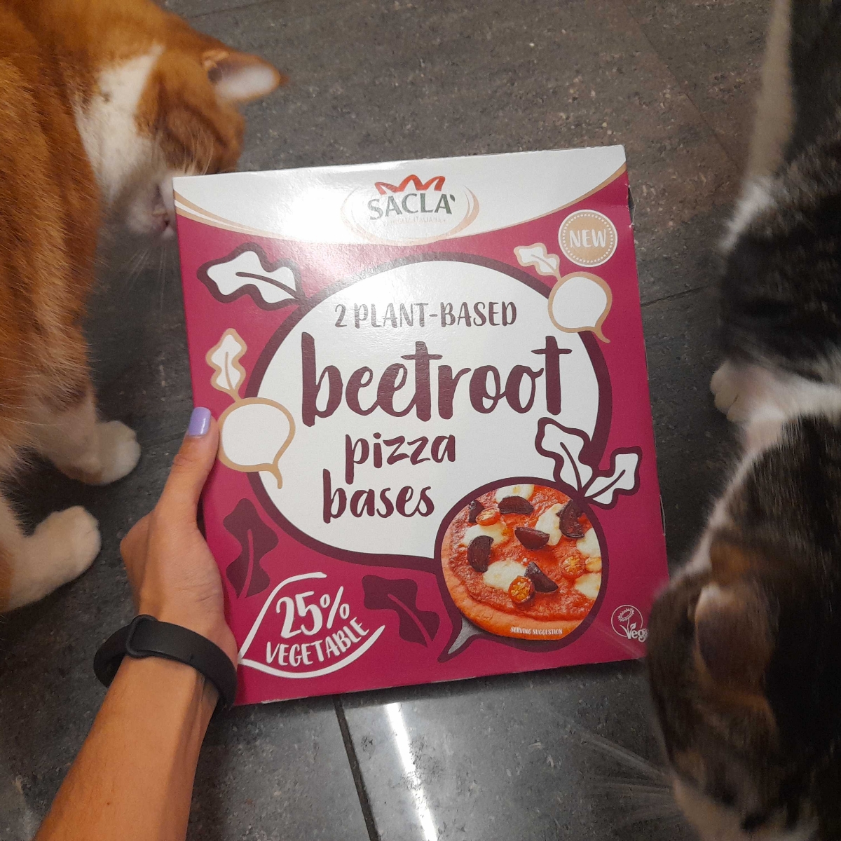 Beetroot pizza bases from Sacla - Vegan Product Reviews & Ratings | abillion