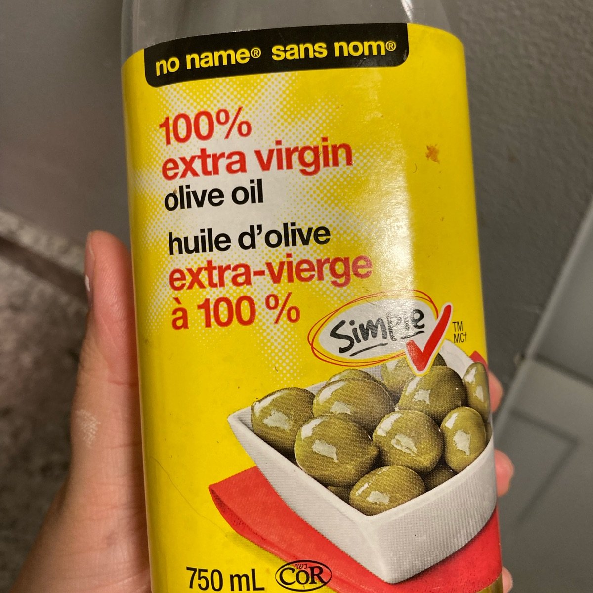 Extra Virgin Olive Oil from No Name Sans Nom - Vegan Product Reviews ...