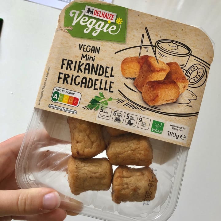 Delhaize veggie Vegan mini frikandel fricadelle Review | abillion