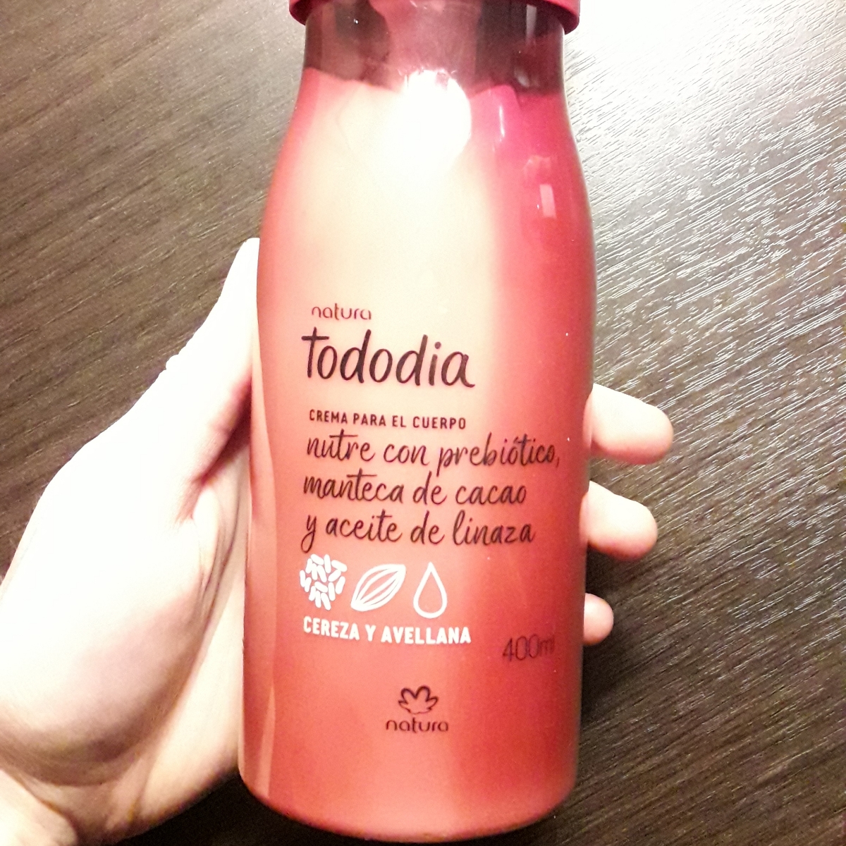 Natura Crema corporal de cereza y avellana Reviews | abillion