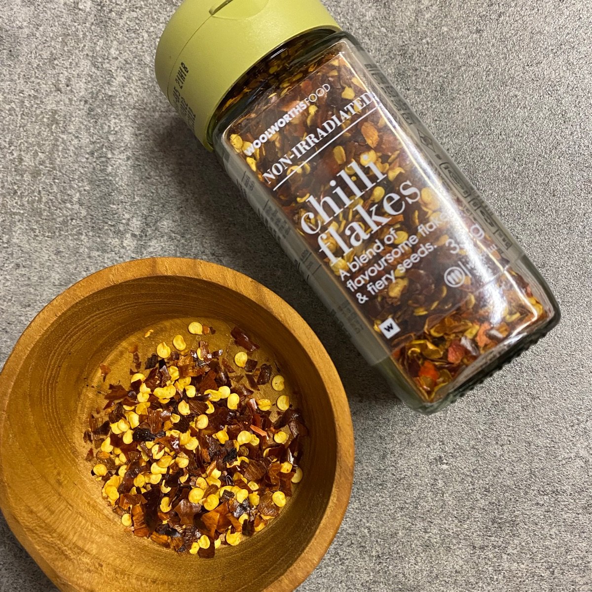Chilli Flakes Hot Chilli from Woolworths Food - Vegan Product Reviews ...